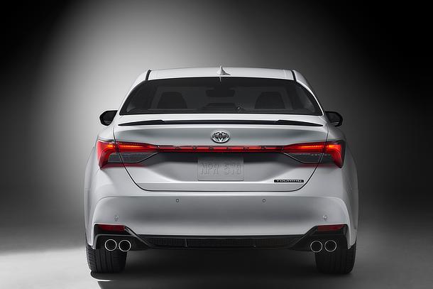 Attainable Premium, Actualized: All-New 2019 Toyota Avalon Beams ...