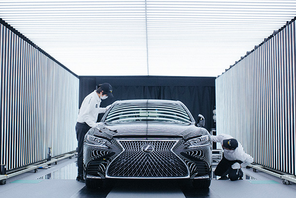 Takumi - A 60,000-hour story on the survival of human craft | Toyota ...