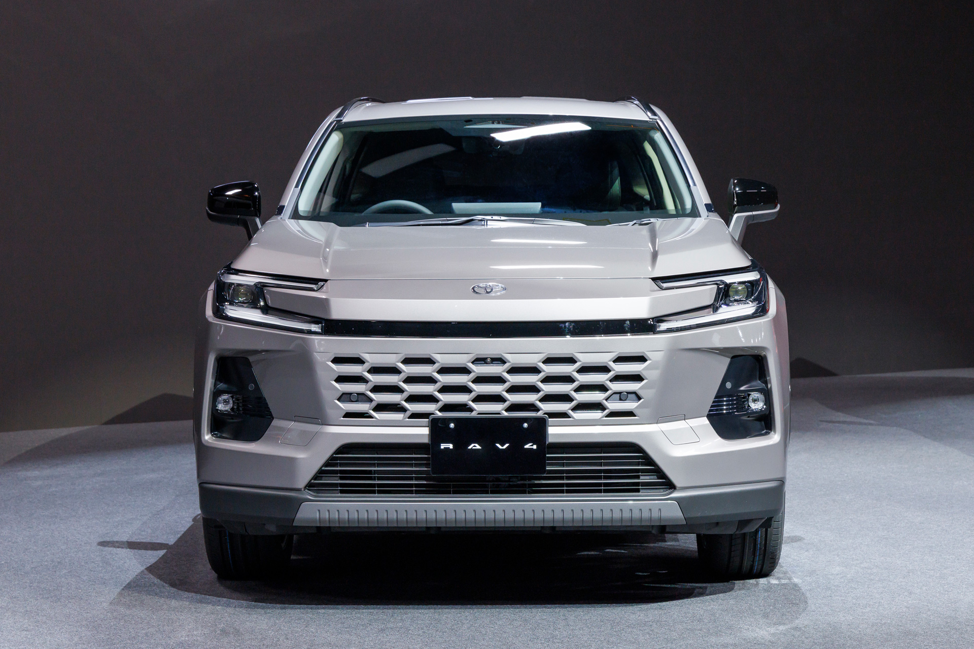 ニュース30over : 【画像】新型RAV4かっこよすぎる - ライブドアブログ