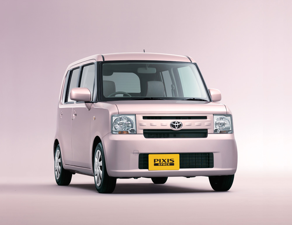 TMC Launches 'Pixis Space' Minivehicle in Japan | Toyota | Global ...
