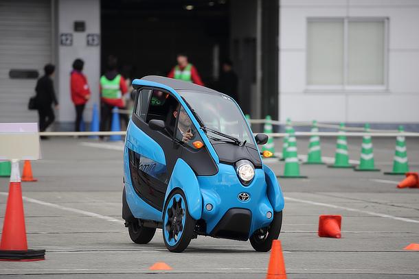i-Road Presentation and Test Drive | Toyota Motor Corporation Official ...