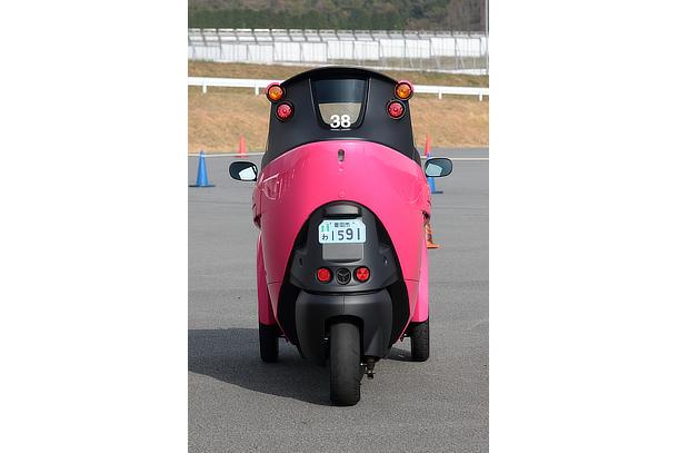 i-Road Presentation and Test Drive | Toyota Motor Corporation Official ...